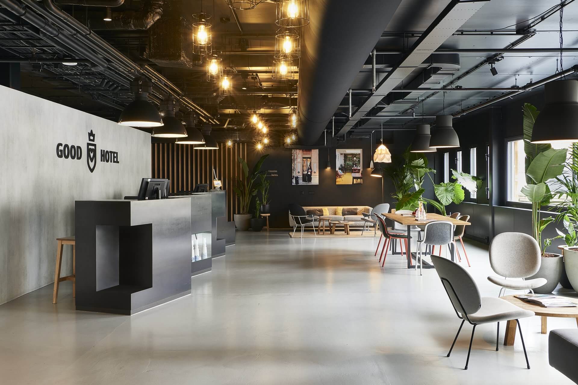 Accommodation - Magazine